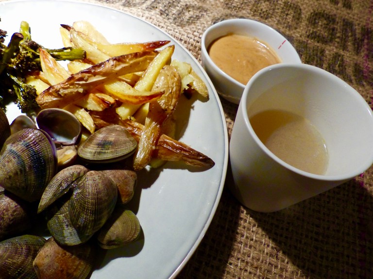 Moules frites | Muscheln mit Pommes – TheMaskedChef